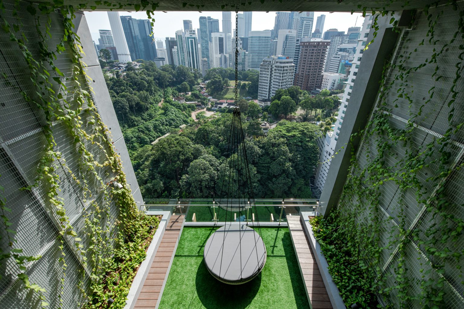 CEYLONZ SUITES @ BUKIT CEYLON – Landart