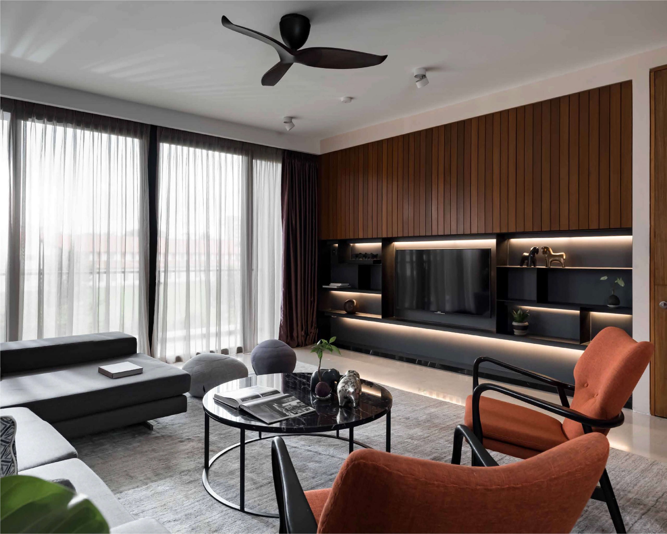 SHOREFRONT – Landart